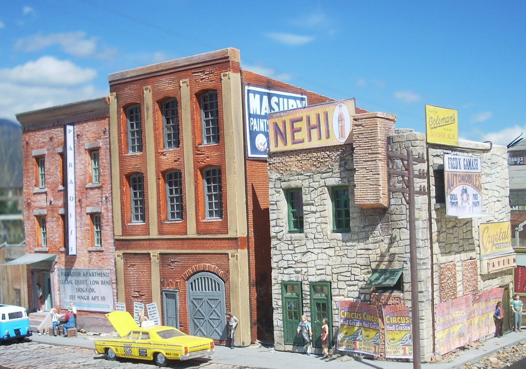 HO Scale Building Kits – Downtown Deco